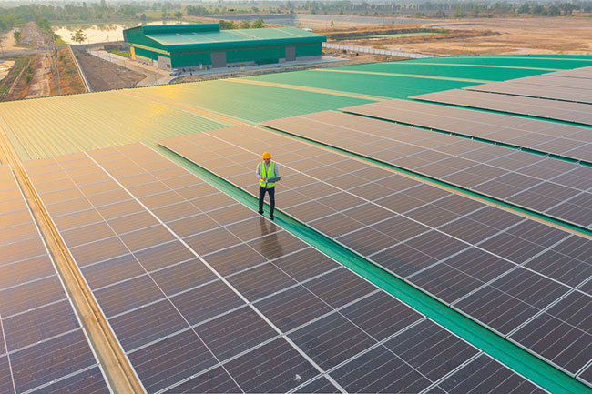 Work with a Commercial Solar Contractor to Make Your Business More ...
